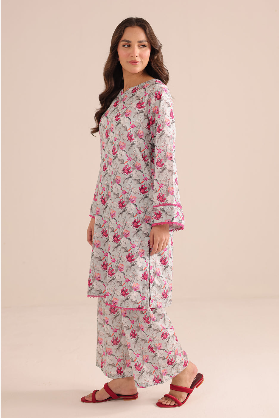 Affordable Eastern Wear Pakistan | Silayi Pret